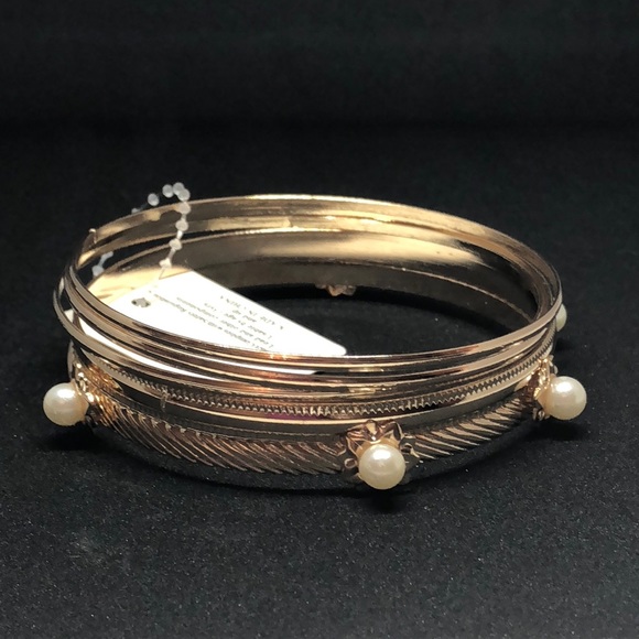 Boutique | Jewelry | Trendy Stack Of Gold Tone Indian Bangle Bracelets ...